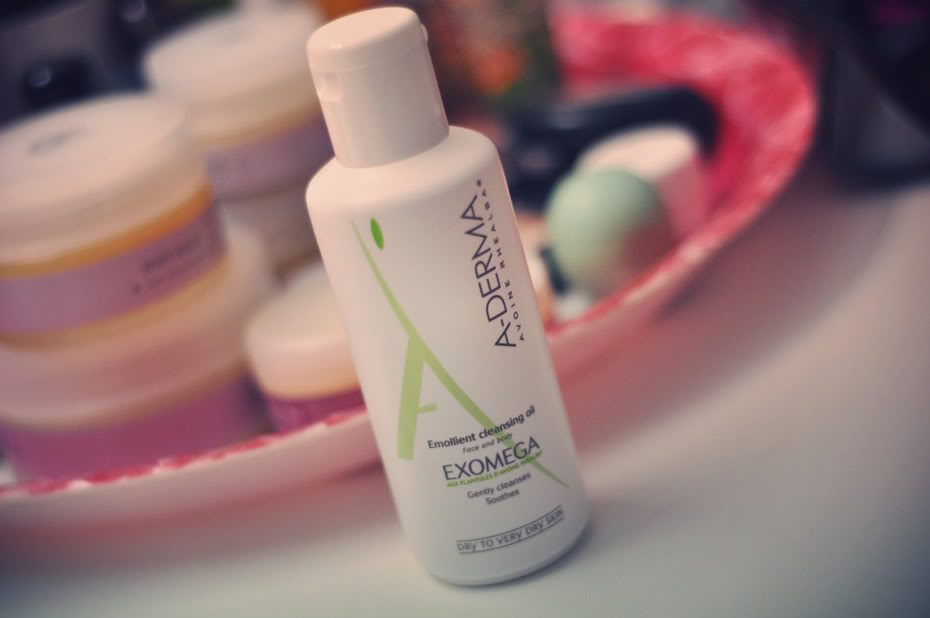 beauty tip: a-derma cleansing oil - Emily Salomon